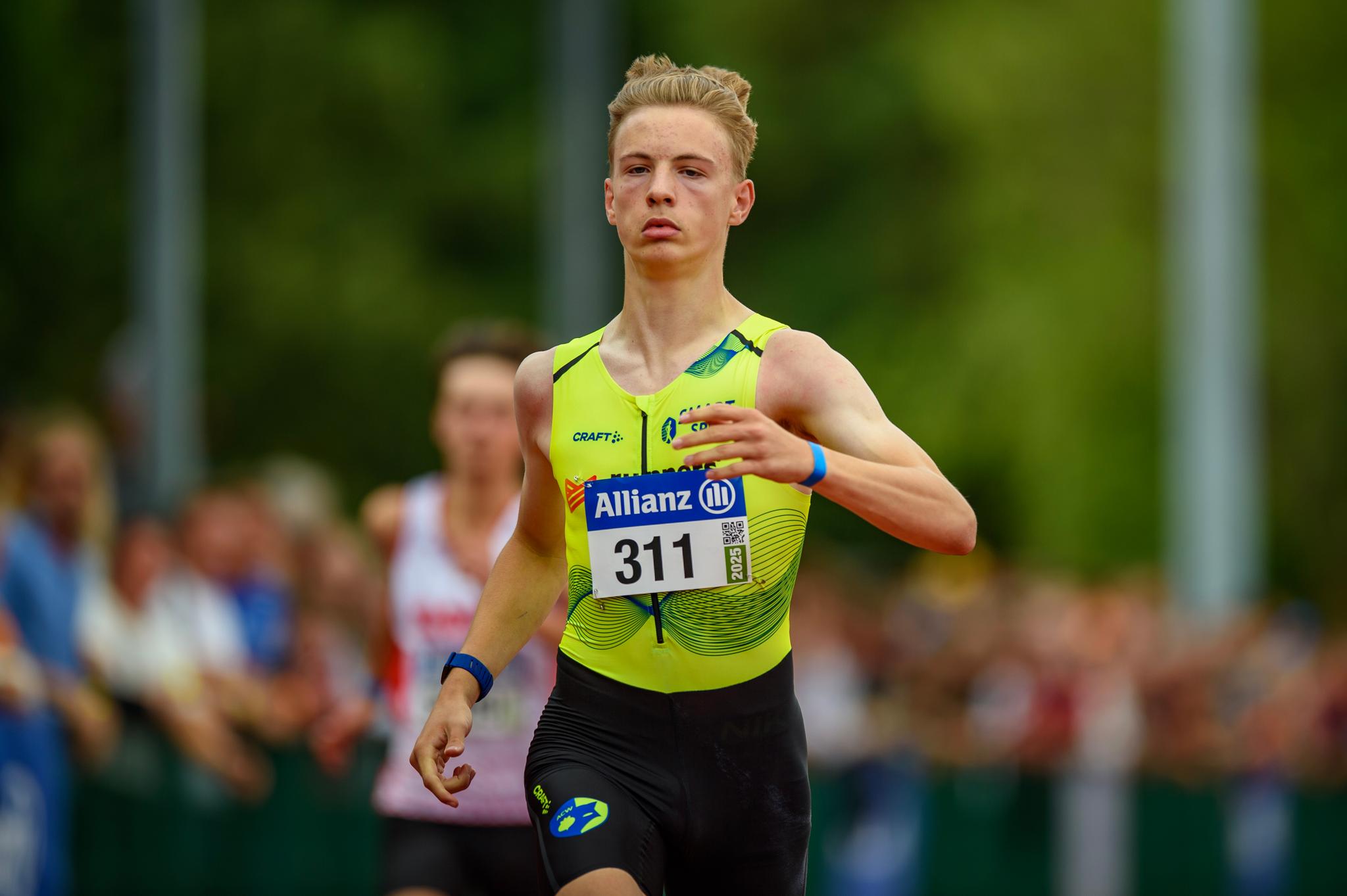 PK indoor Oost-en West-Vlaanderen: sterke Lucas Van Nespen - Atletiek ...