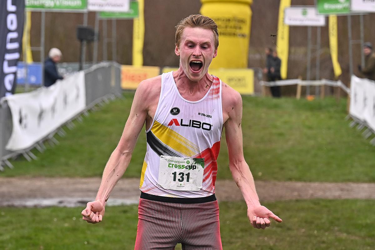 KVV Veldlopen: Nicolaï Saké en Victoria Warpy steken Vlaamse titels op ...