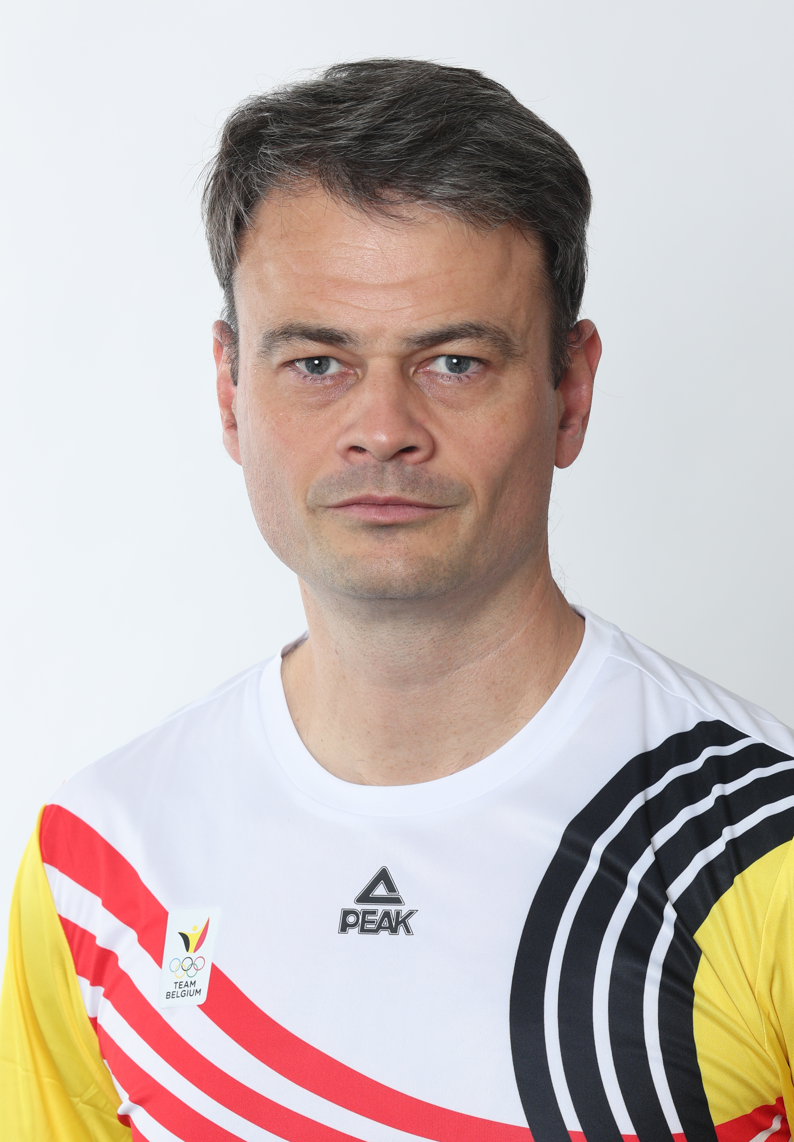Omkadering: Sportarts Roel Parys waakt over de gezondheid van de ...